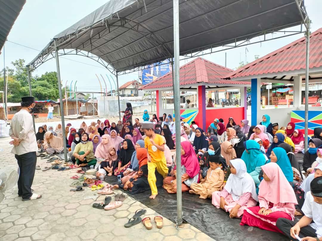 CEO Pasar Pelangi Sepatan Berbagi Kasih Kepada Yatim Dan Lansia ...